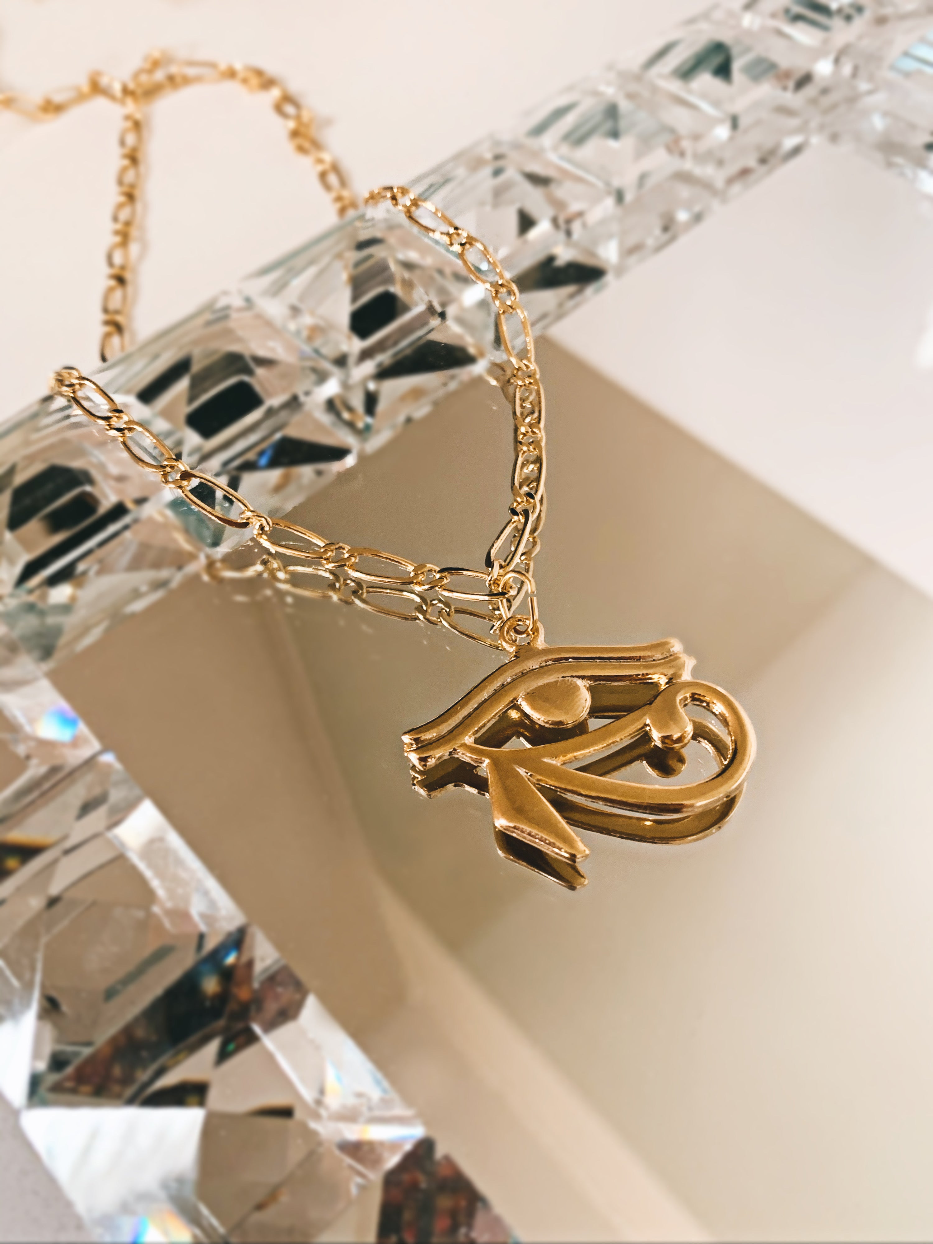 Gold Eye of Horus Chain – Future Element